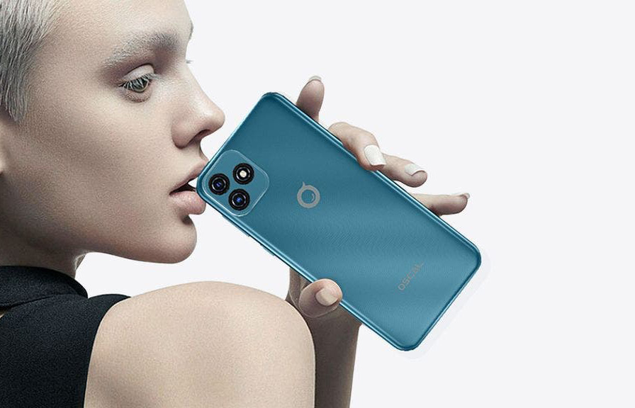 Blackview A95. Veľký dravec s jemnou kontúrou.